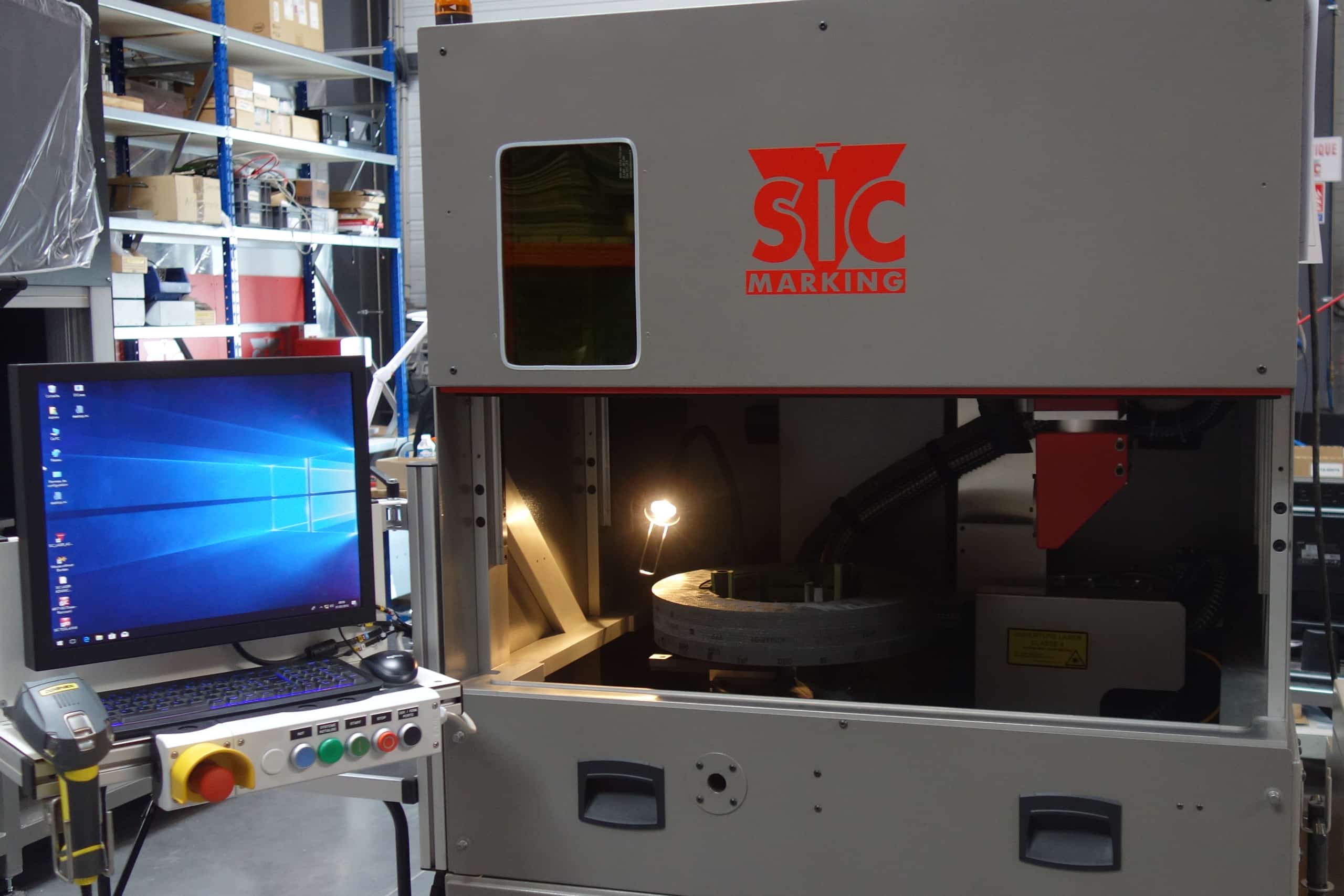 Tiefenmarkierung des DataMatrix-Codes auf Carbon-Scheibenbremsen - SIC MARKING GmbH